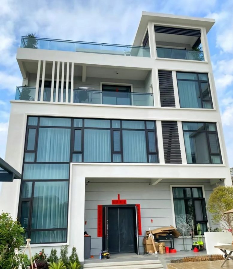 Custom Window and Door Case for a Villa in Tanzania - kanod windows